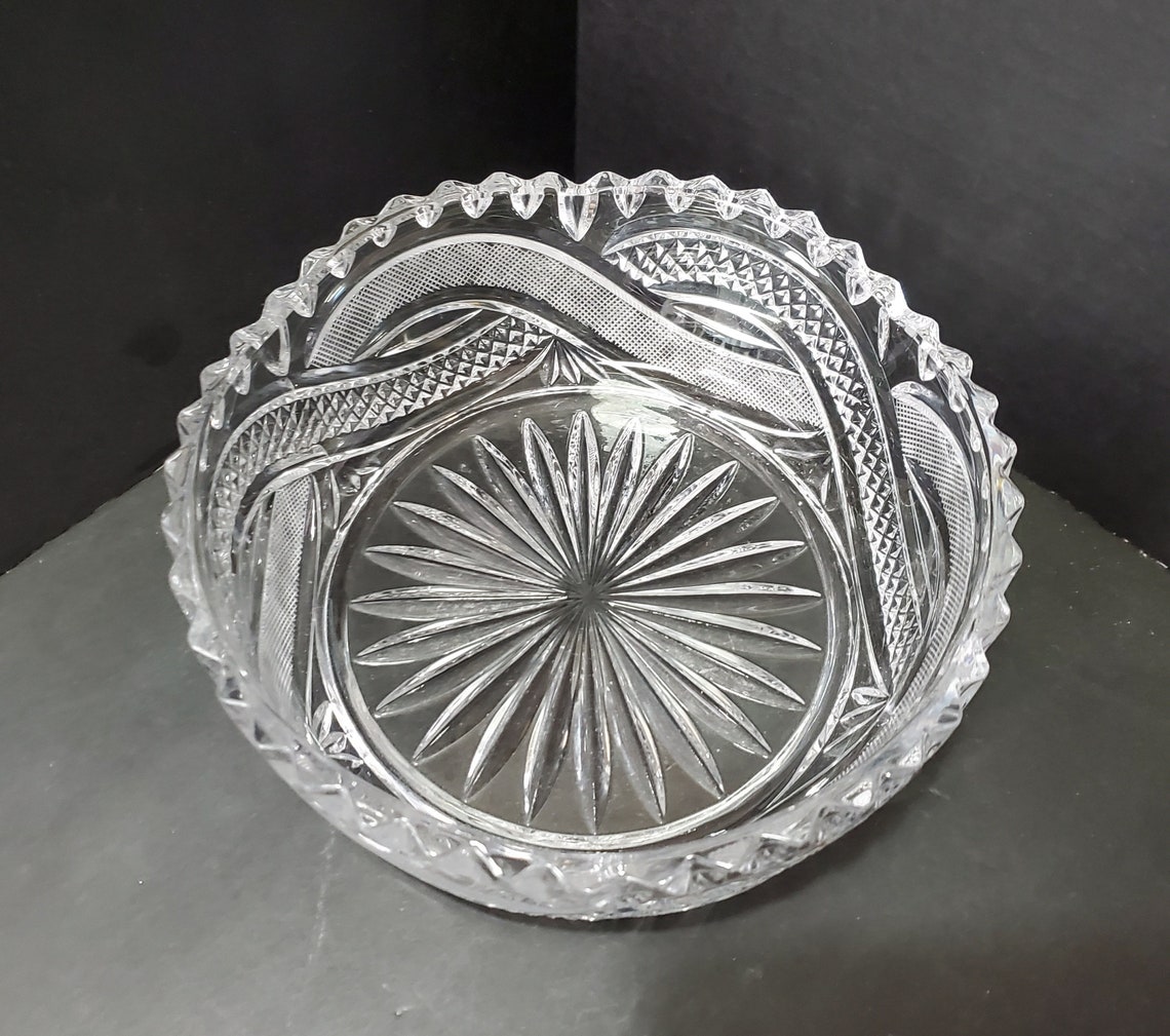 Beautiful Antique 8 Cut Crystal Rippled Edge Bowl / | Etsy