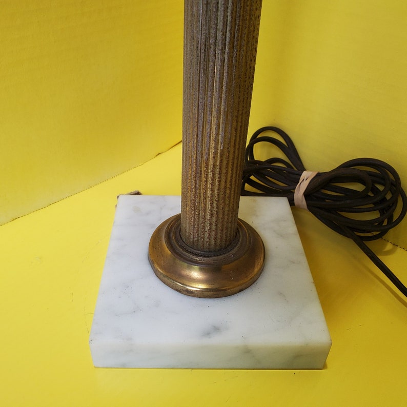 Pretty Vintage Fenton White Coin Dot Electric Table Lamp / | Etsy