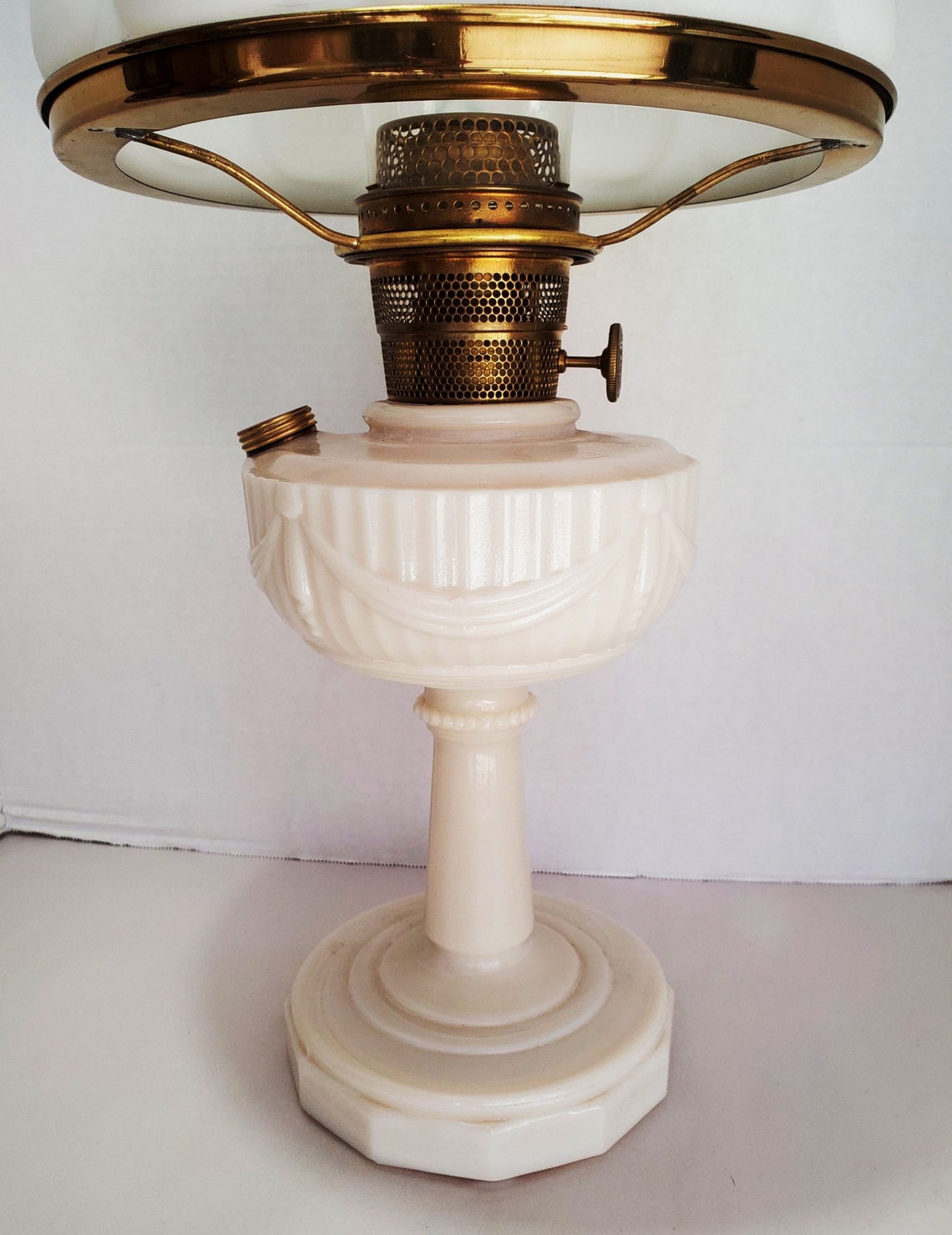 Antique Aladdin Lincoln Drape Oil Lamp With Hand Painted - Etsy Antique Aladdin Lincoln Drape Oil Lamp With Hand Painted - Etsy
