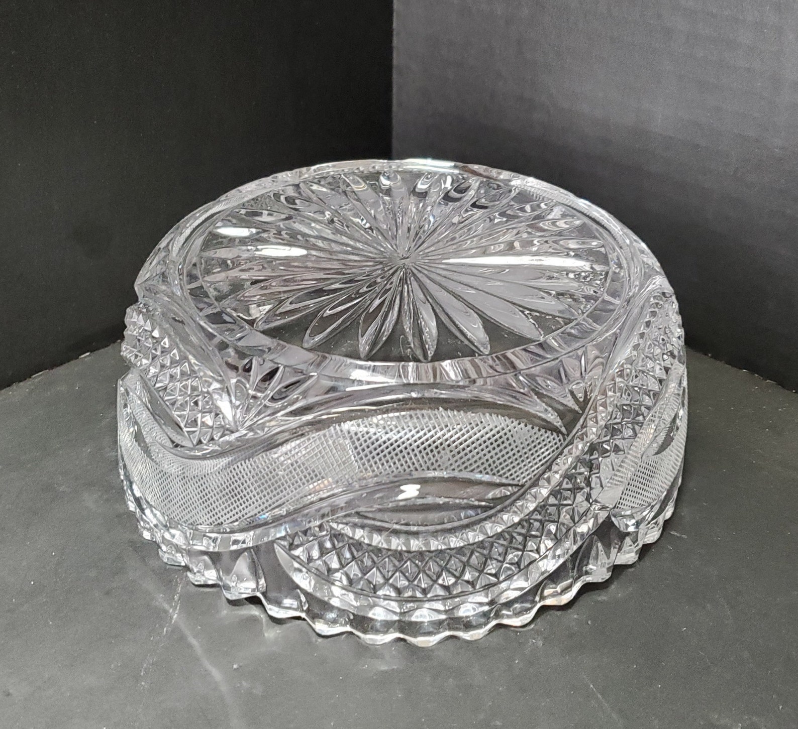 Beautiful Antique 8 Cut Crystal Rippled Edge Bowl / | Etsy
