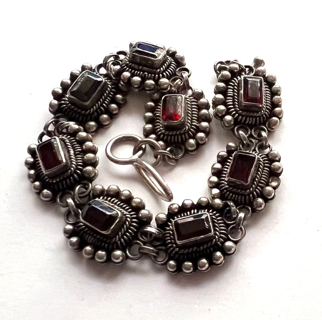 Vintage Sterling Silver Brutalist Garnet Toggle Bracelet Size 7 ...
