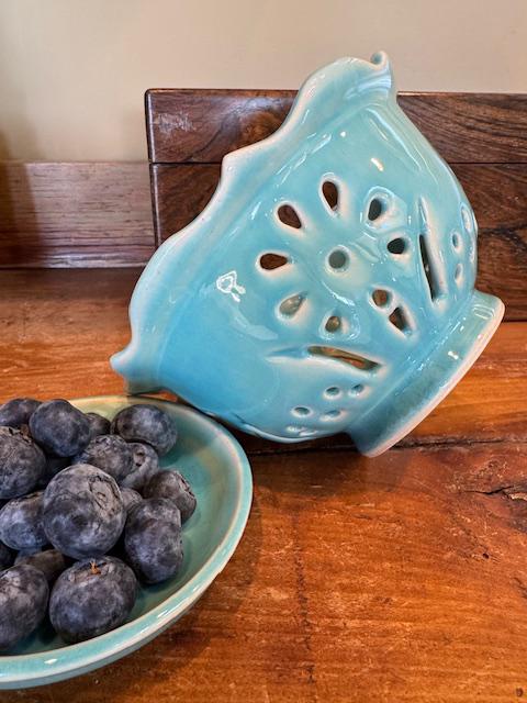 Handmade Berry Bowl and Matching Plate, Hand-cut Rim, Flower Design ...