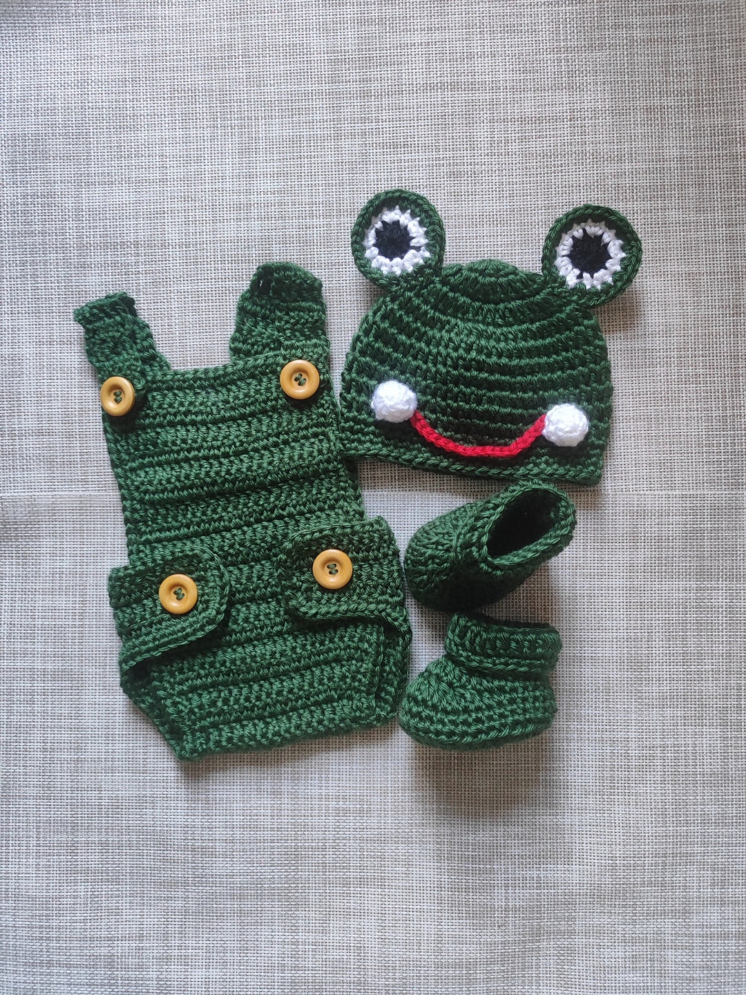 FROG Baby Set: Hat, Romper and Booties, Crocher Baby Frog Set, Set for ...