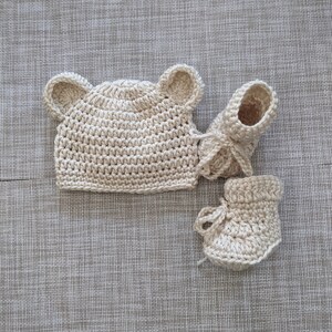 Crochet Baby Bear Hat and Booties, Hat With Ears, Baby Shower Gift ...