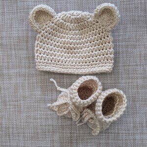 Crochet Baby Bear Hat and Booties, Hat With Ears, Baby Shower Gift ...