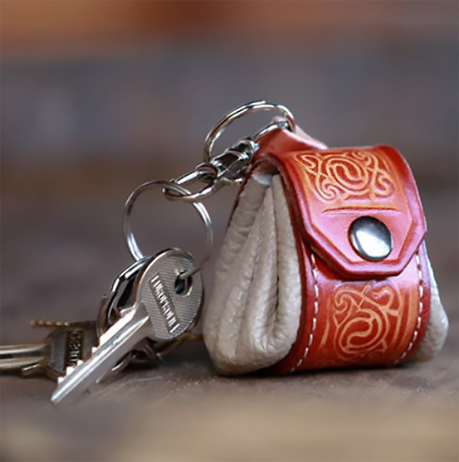 Celtic Triskelion Keychain Irish Leather Keychain Triple - Etsy