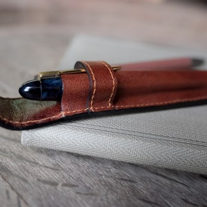 Personalized Leather Fountain Pen Sleeve: Single Pen Case - Etsy