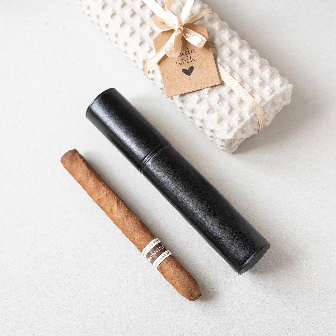 Personalized Cigar Travel Case for Him, Best Cigar Case for Groomsmen ...