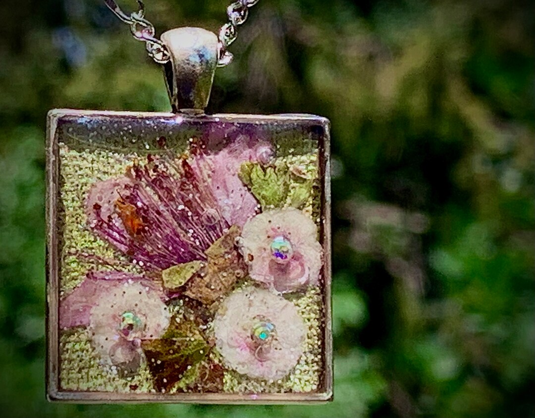 Real Spirea and Peach Blossom Flower Handmade Pendant or Charm Set in ...