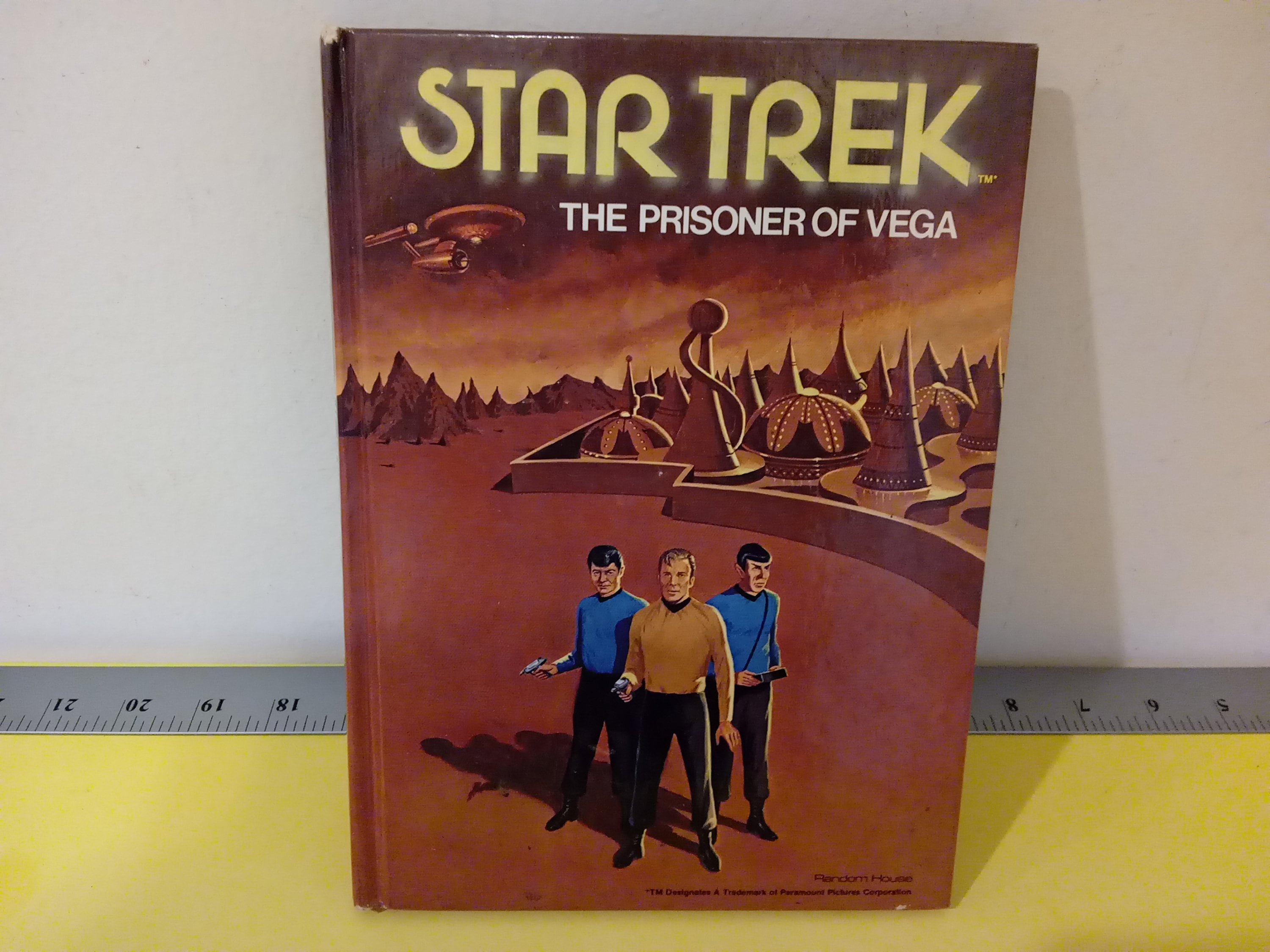 Vintage Star Trek Book, The Prisoner of Vega, 1977