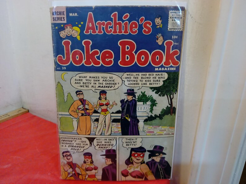 Vintage Archie & Harvey and Comic Books, Espers, Daffy Duck, the ...