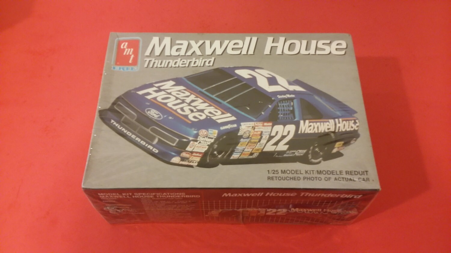 AMT/ERTL Maxwell House Thunderbird Nascar Model Kit, 1991