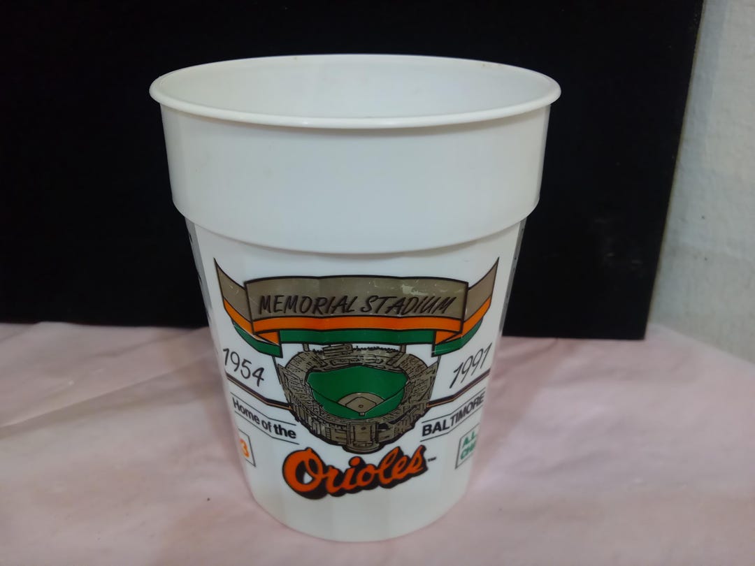 Vintage Plastic Sports Cups, Football/baseball Plastic Cups, Baltimore ...