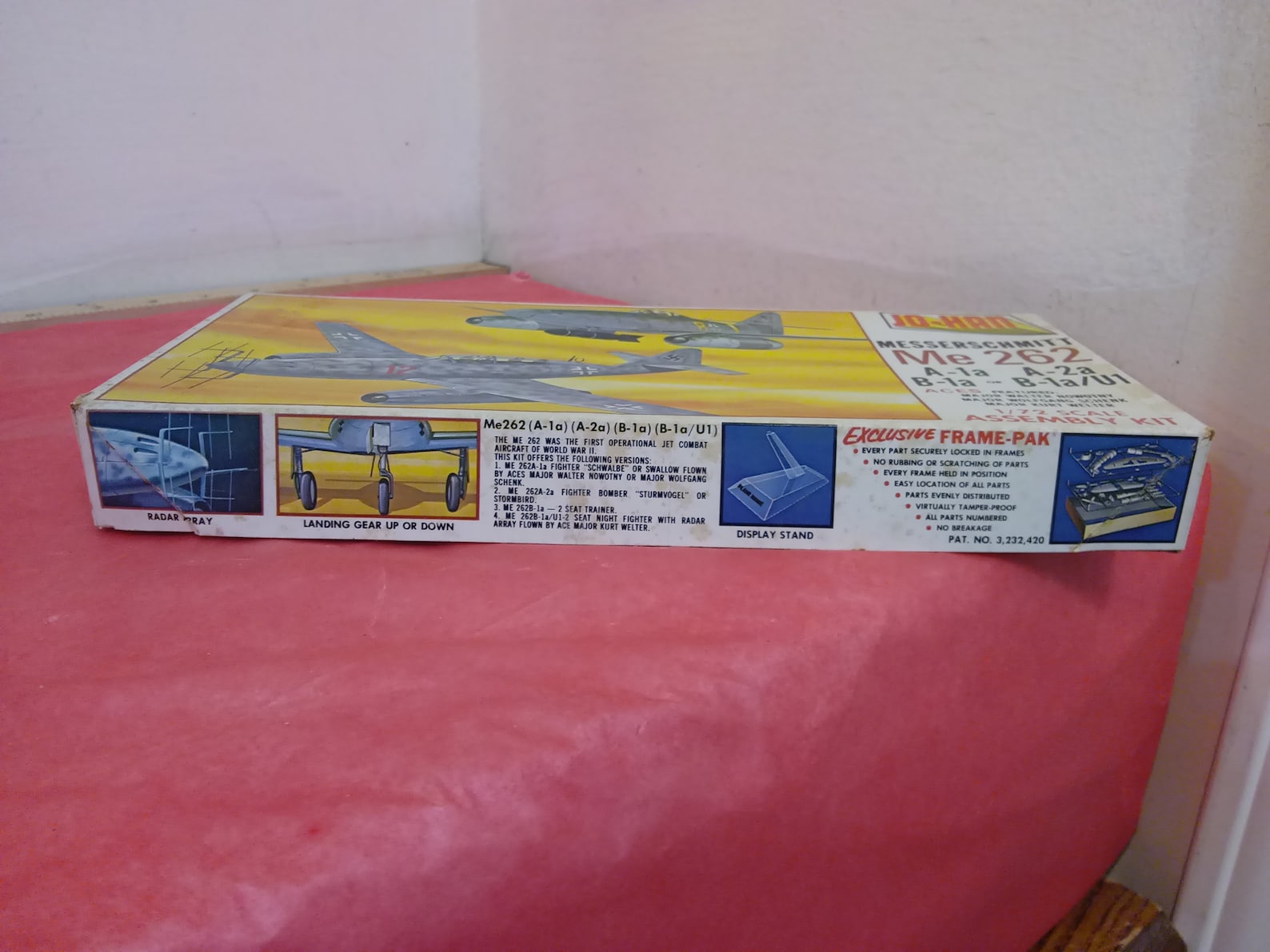 Vintage Aircraft Models, Flying Fortress, Me 262, Fokker F-27, Navy ...