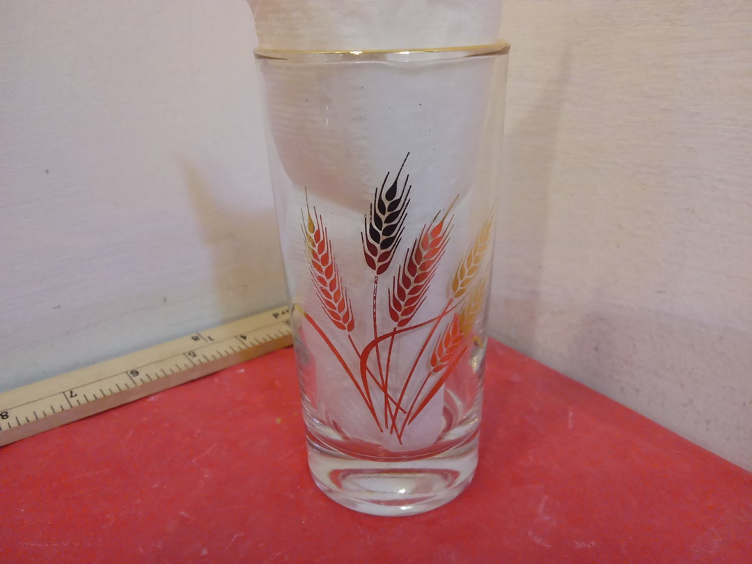 Vintage Drinking Glass, Gold Wheat Pattern With Gold Rim Drinking Glass ...