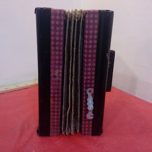 Vintage Squeeze Box Accordion, Rectangle Shape With Design on Both ...
