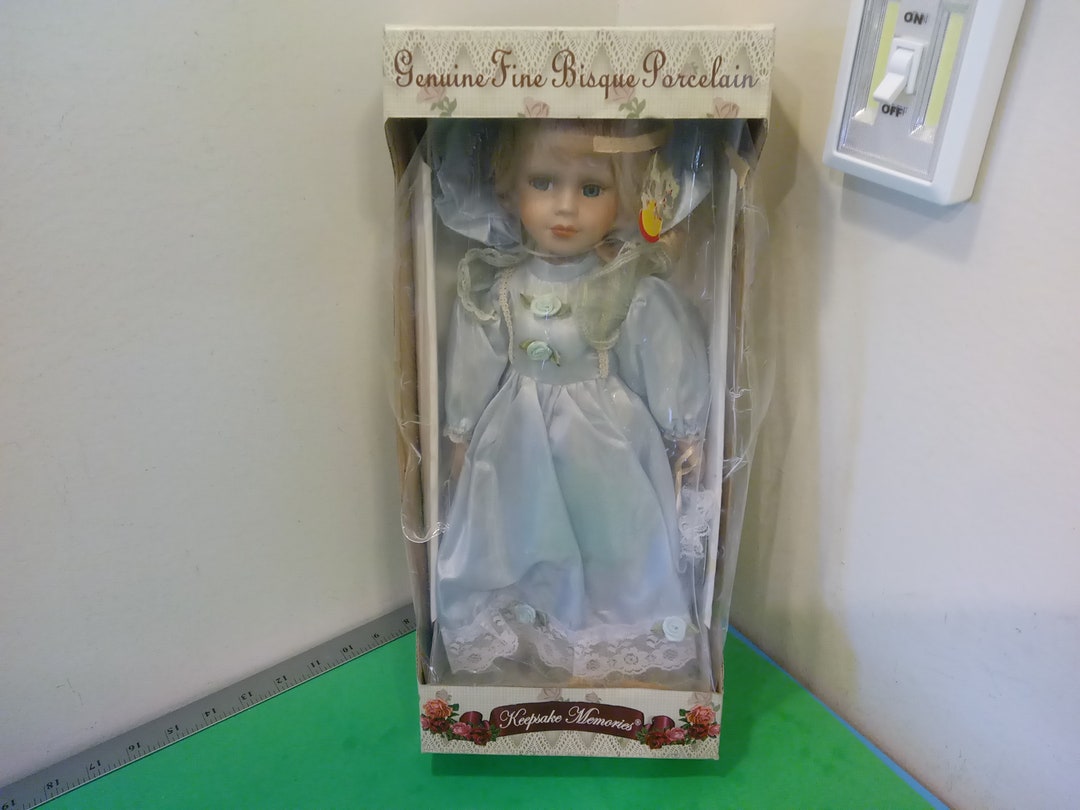 Vintage Porcelain Doll, Keepsake Memories Hand Painted Porcelain Doll ...