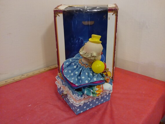 Collectibles Wind Up Clown in Original Box 1990's Vintage Musical Clown ...