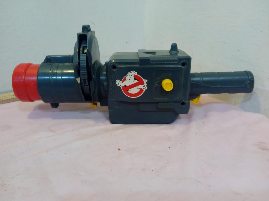 Vintager Movie Toy, Ghostbusters "ghost Zapper Projector Blaster Toy ...