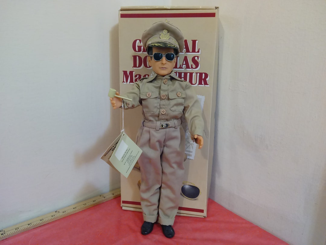 Vintage Doll, Effanbee Doll History's Greatest Heroes "general Douglas ...