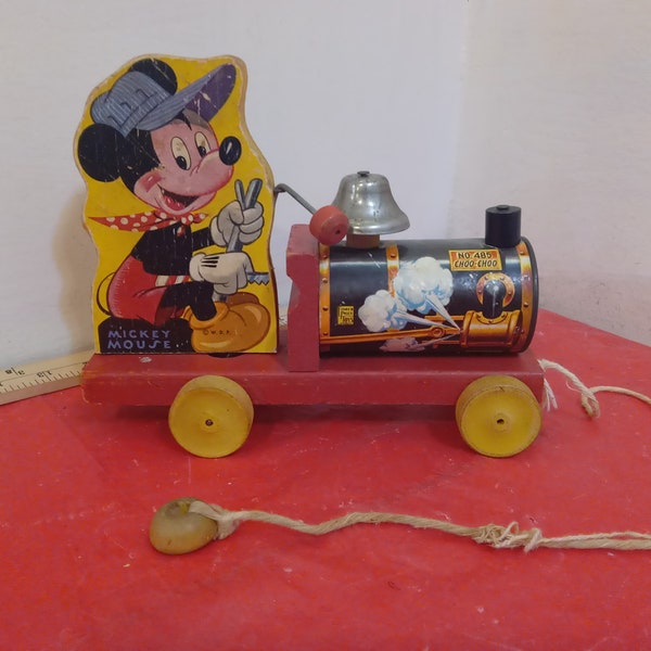 Vintage Pulling Toy - Etsy