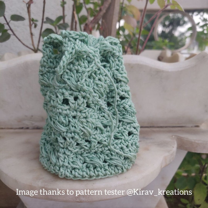 Clusters & Vs | Crochet Pattern | Crochet Drawstring Gift Bag | DIY ...