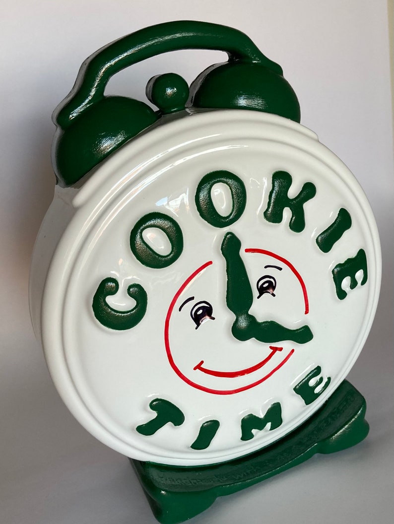 Handmade With Love by Fatima. Decorative Replica Cookie Time Clock ...