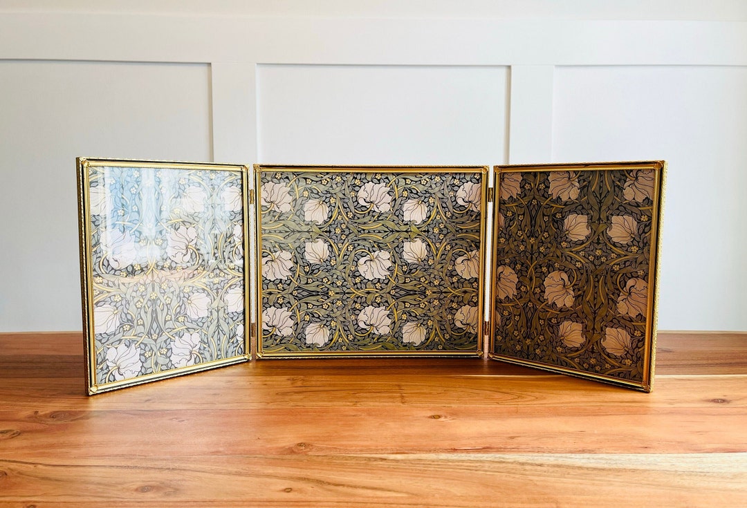 Vintage Trifold Gold Metal Frames Set of 3 Metal Picture Frames Gold ...