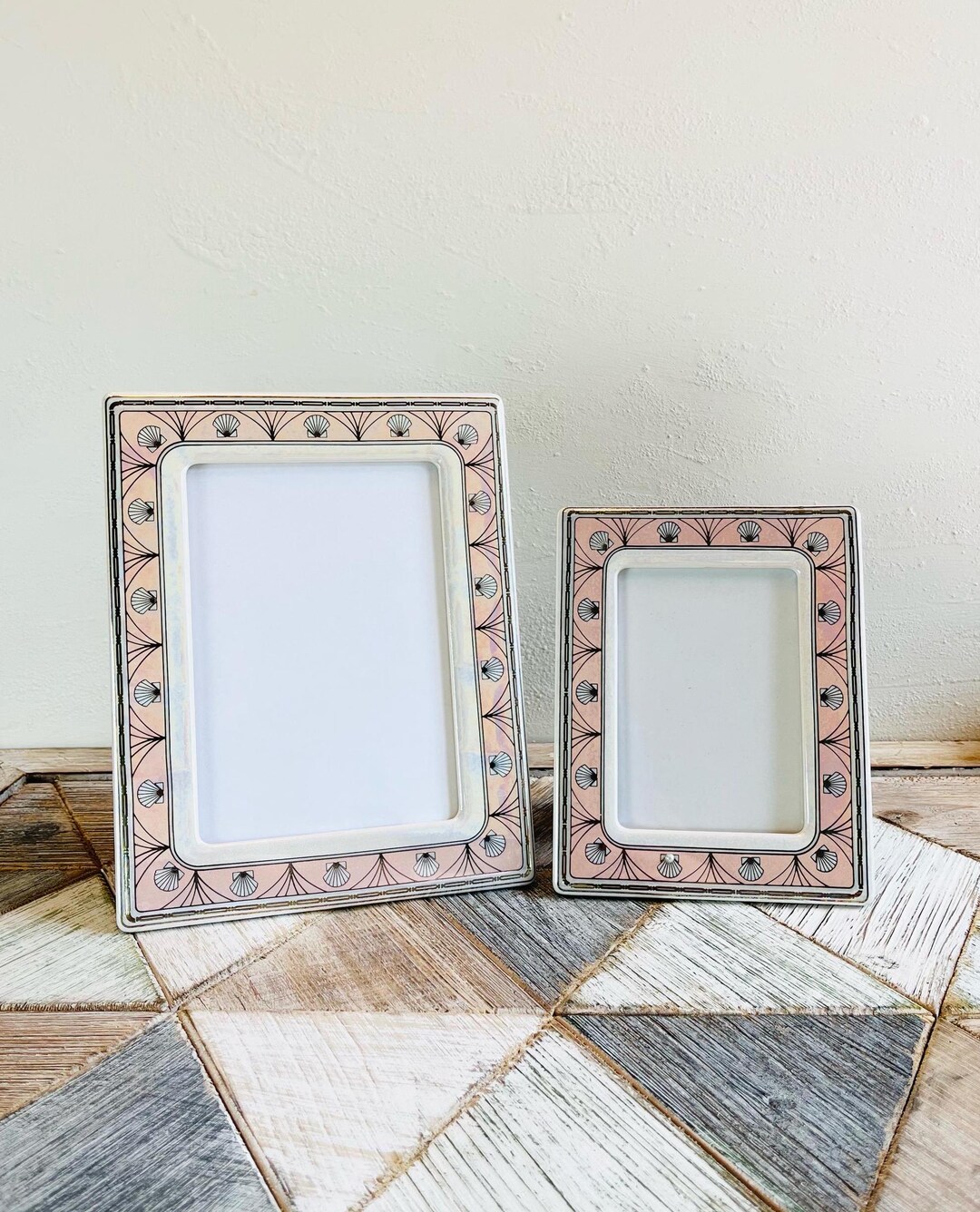 Vintage 1980s Pink and White Photo Frames With Seashells Set of 2 ...