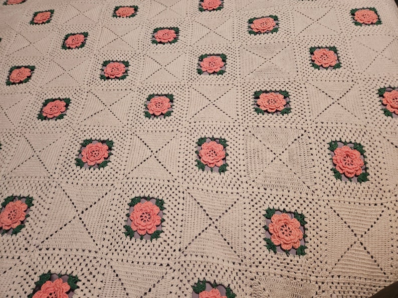 Antique Crocheted Bedspread - Etsy