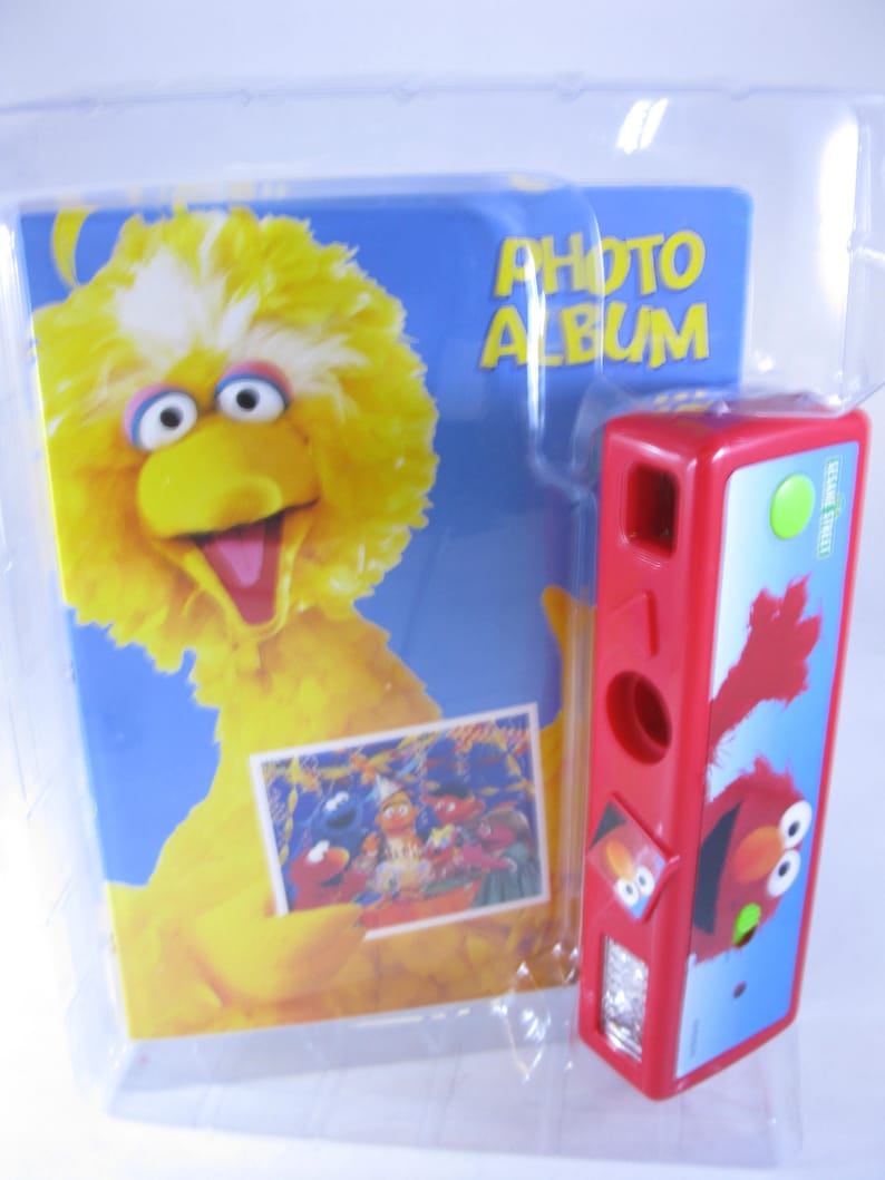 Rare Vintage Sesame Street Elmo Red Pocket 110 Flash Camera Outfit Film ...
