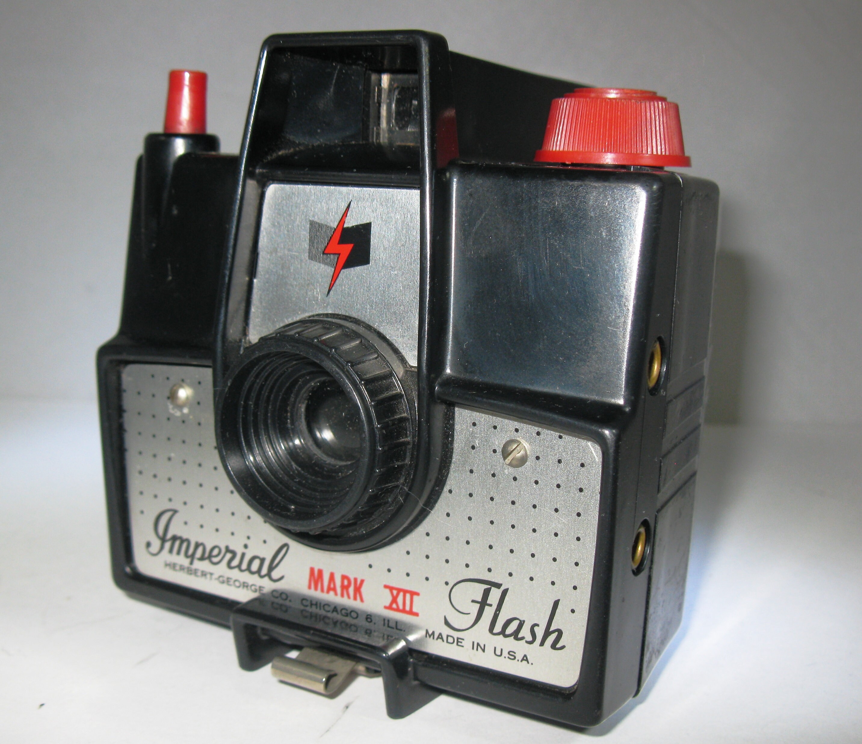 Vintage Imperial Flash Mark XII Camera Black for 620 Film With Black ...