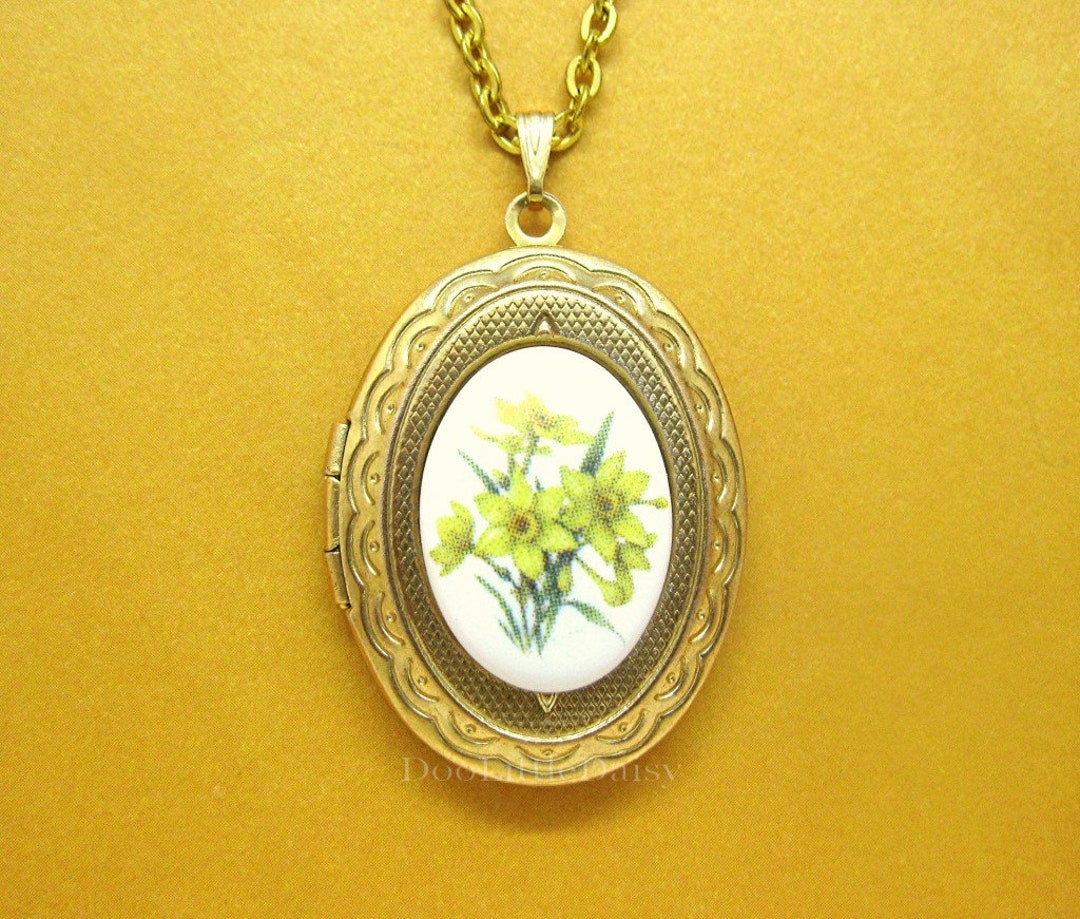 Porcelain Small DAFFODIL Jonquil Flower Bouquet Cameo Costume Jewelry ...
