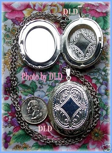 Porcelain Male Cardinal with Irish Shamrocks Cameo Cardinals | Etsy