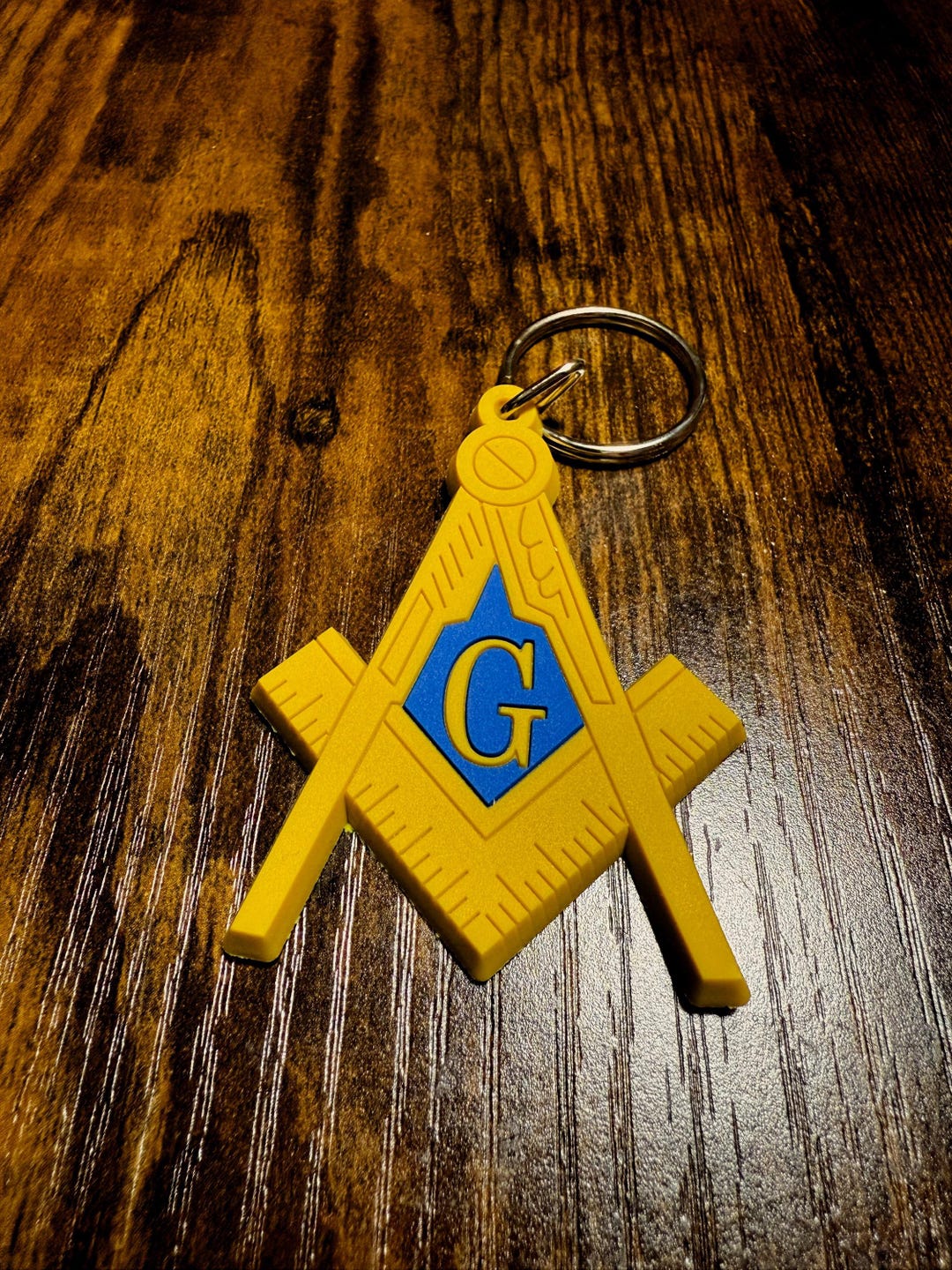 Mason - Masonic Letter Key Chain - Etsy