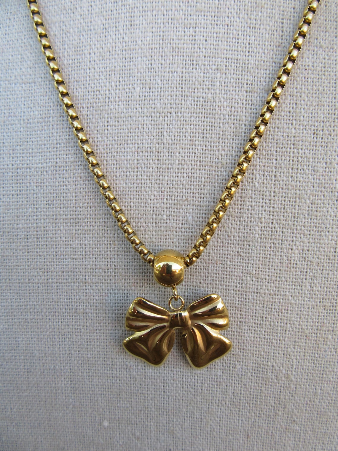 90s Y2K Gold Tone Bow Necklace | 18-1/2" Dainty Minimal Minimalist Bow ...