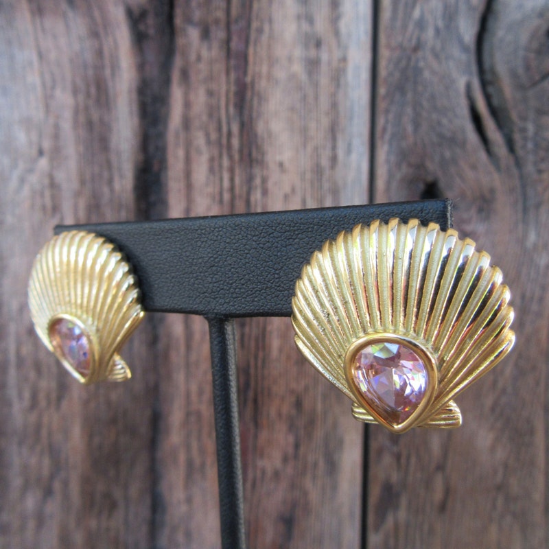 Vintage Gold Shell Clutch - Etsy