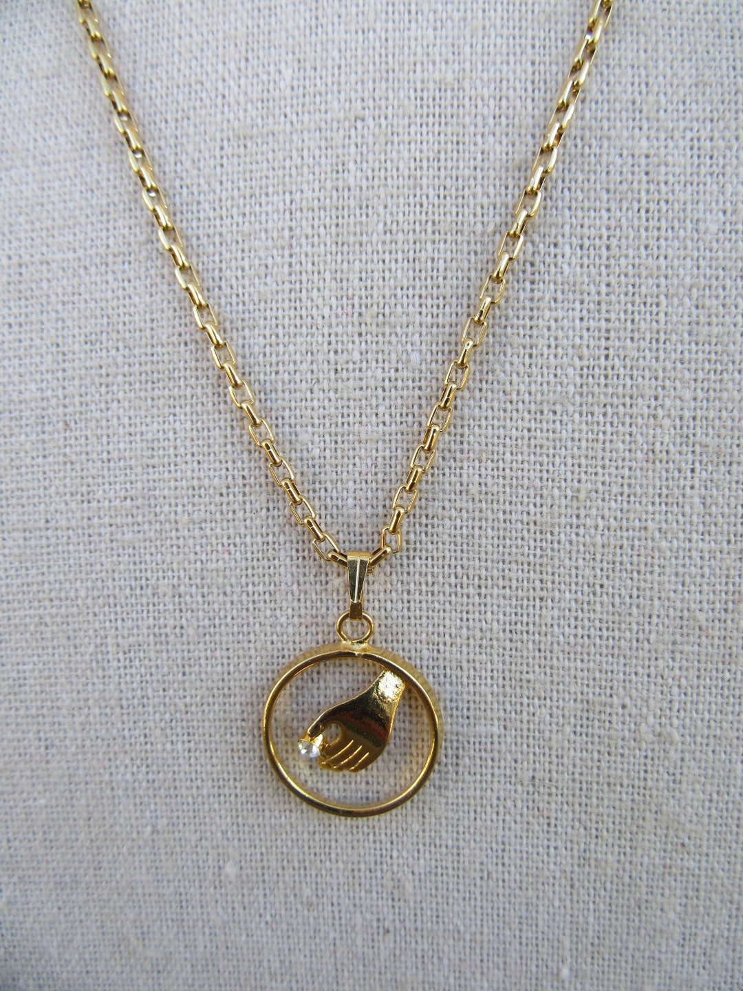 70s 80s Dainty Gold Chain Hand With Faux Diamond Necklace | Gold Tone ...