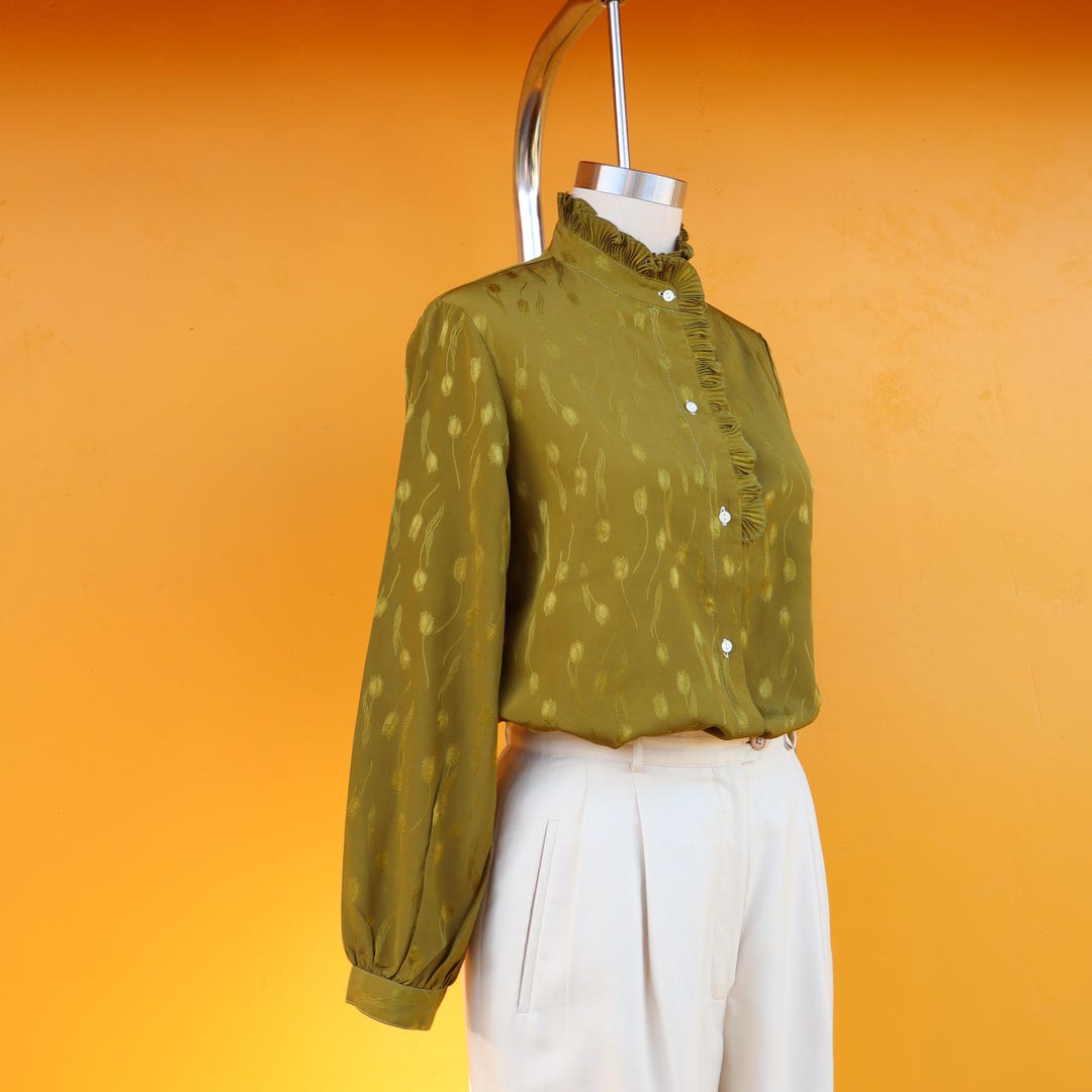 80s Tulip Print Olive Green Ruffled Long Sleeve Button Down Front ...