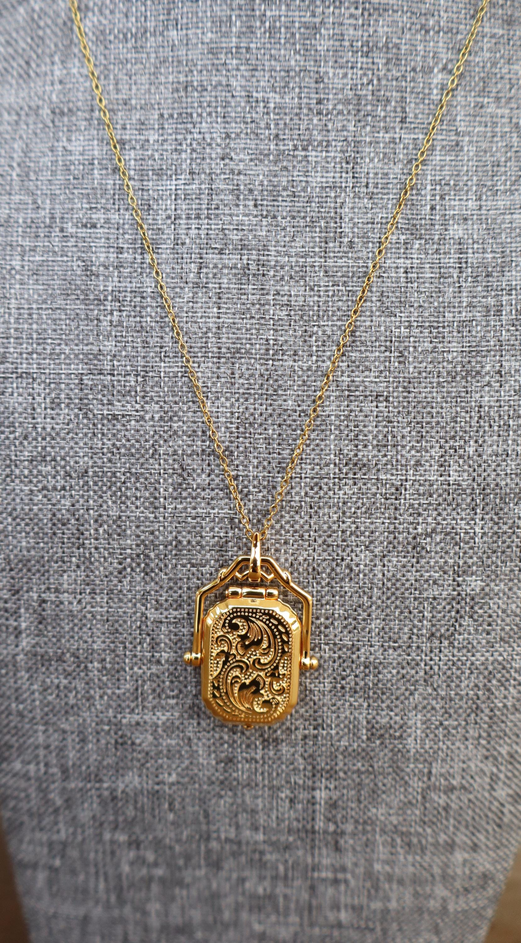 90s Gold Tone Etched Swivel Locket Pendant Necklace - Etsy Canada