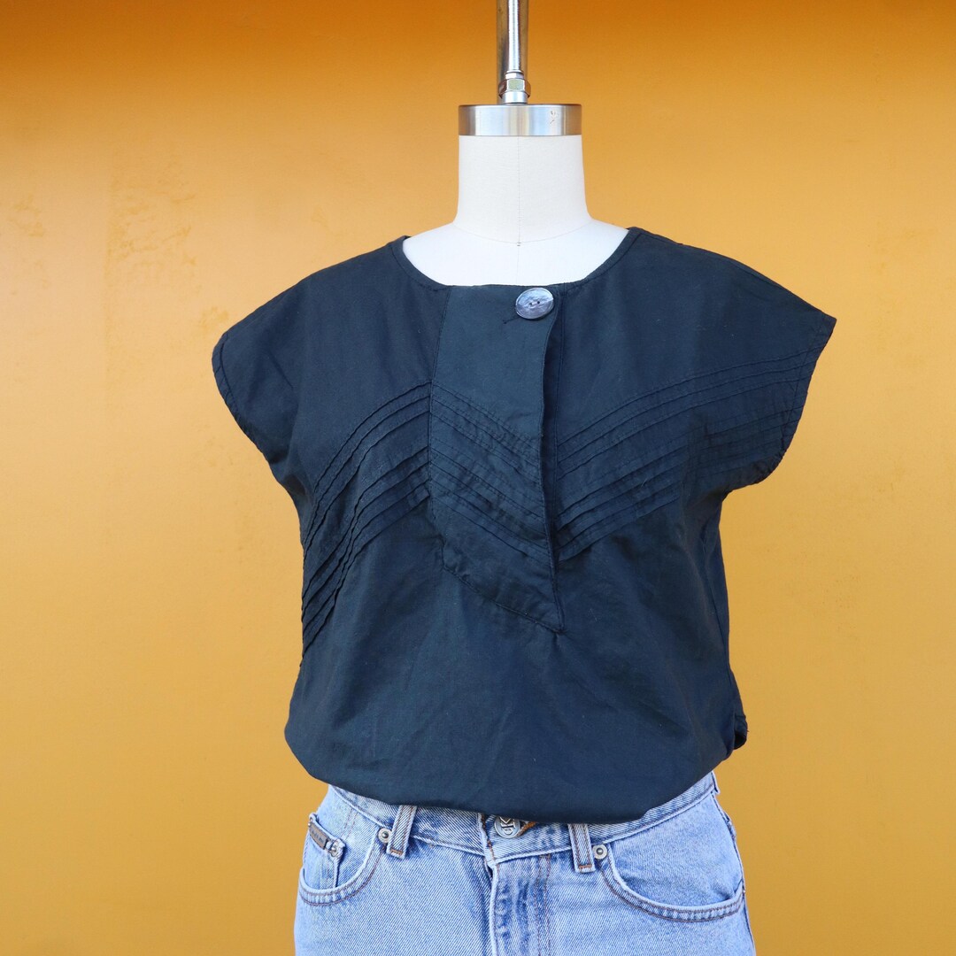 80s Black Boxy Fit Cap Sleeve Cotton Blouse Top | One of a Kind Home ...