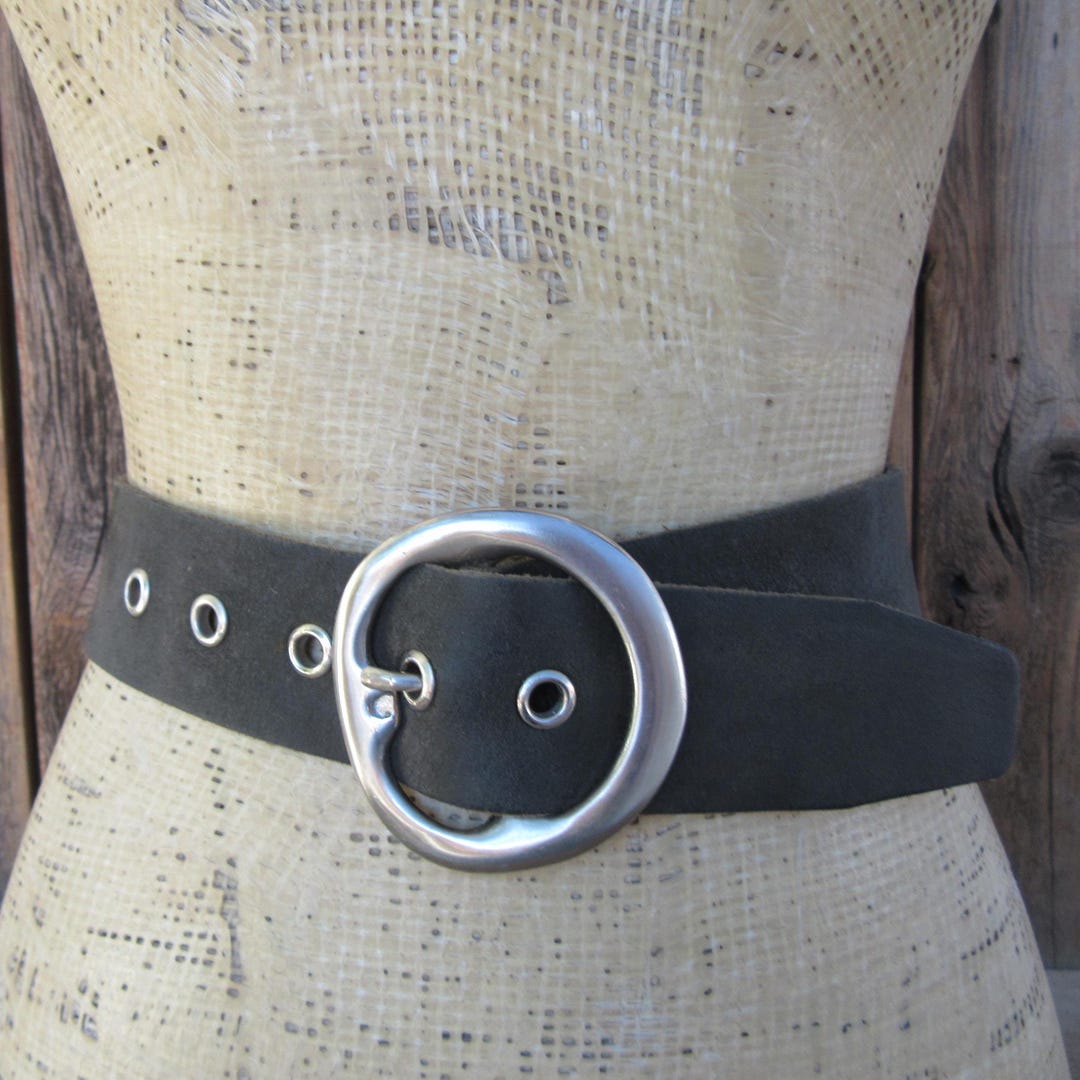 90 Wide Black Leather Grommet Belt Silver Tone Round Buckle Grommet ...