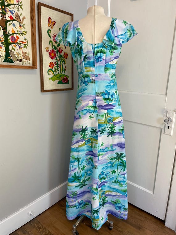 1970s Ruffle Shoulder Hawaiian Maxi Dress / 1970s Kel… - Gem