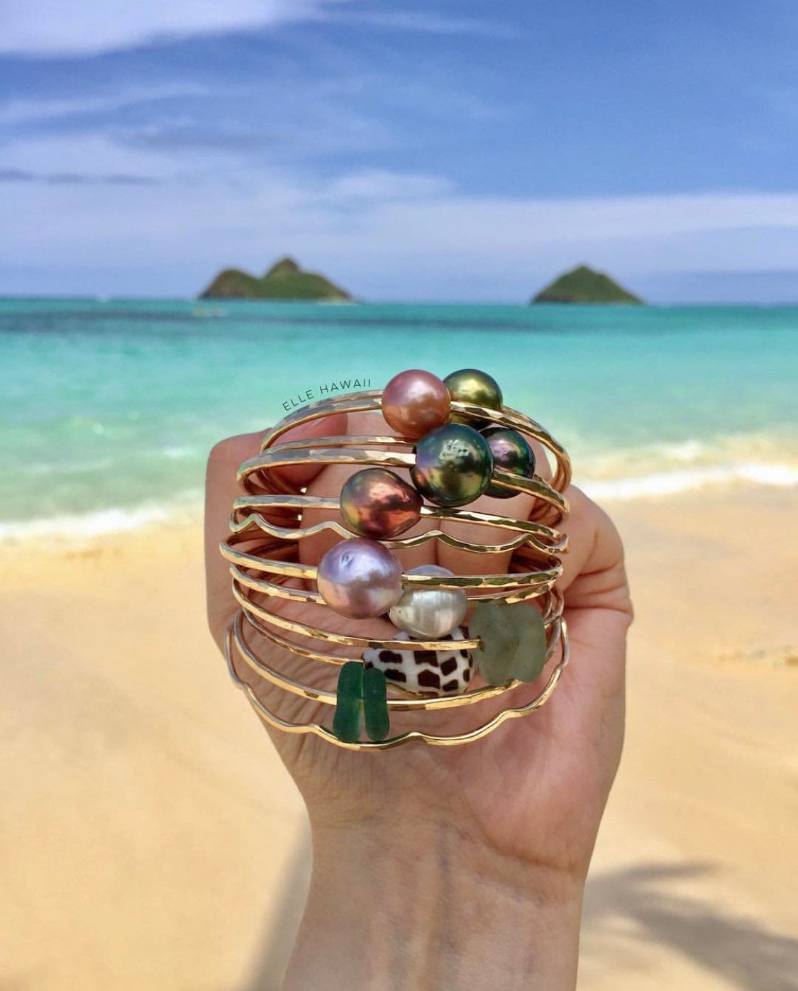 Custom Gold Hawaiian Shell Bangle Shell Bangles Made in | Etsy