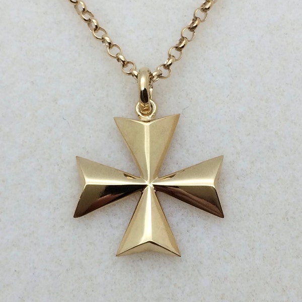 Maltese Cross Pendant - Etsy