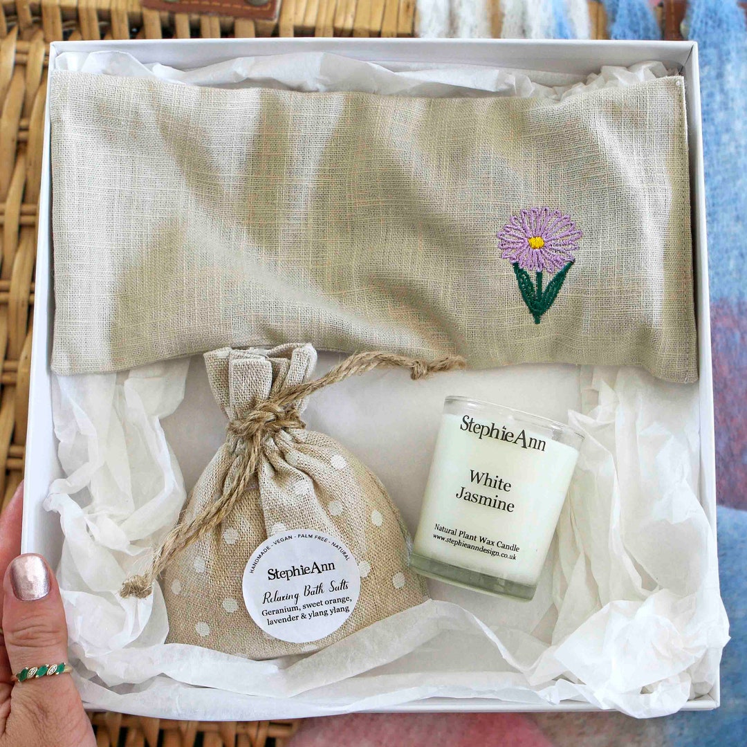 Personalised Pamper Self Care Birthday Flower Gift Set - Etsy