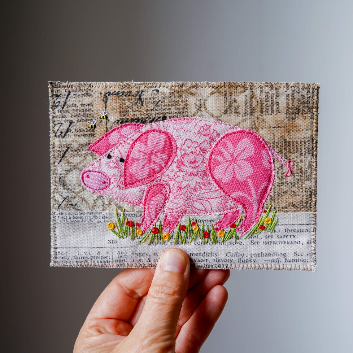 PDF Pattern for a Fabric Postcard With Raw Edge Appliqué of a Happy Pig ...