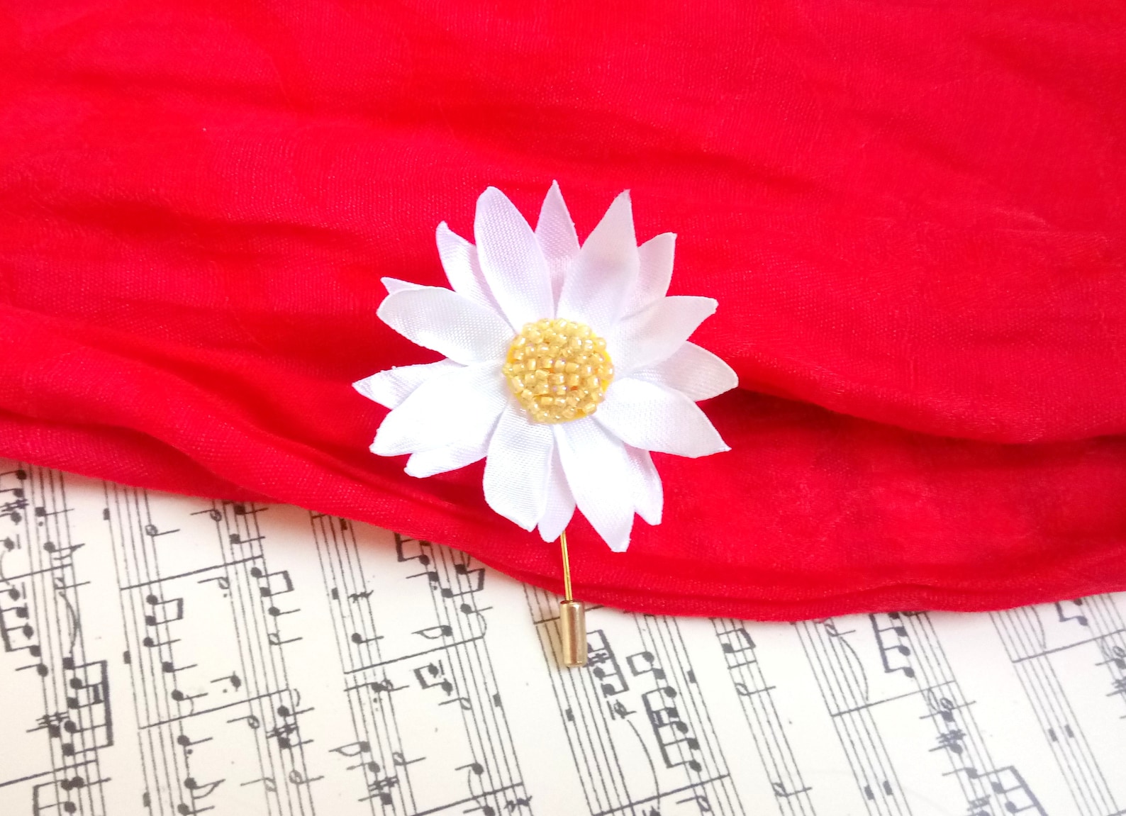 Daisy Lapel Pin Daisy Boutonnière Groomsman Lapel Pin - Etsy