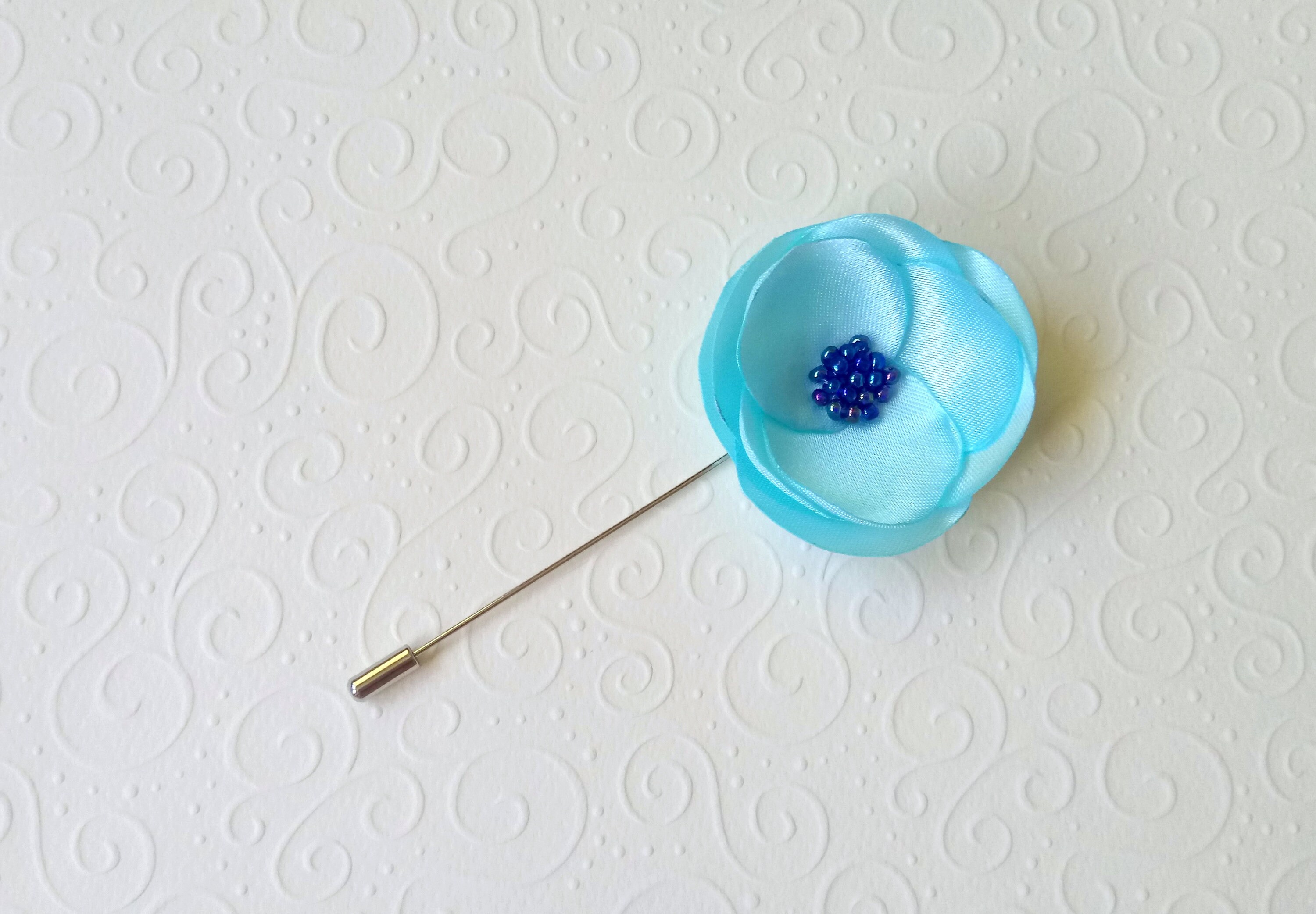 Pale blue Lapel pin Pale blue flower Boutonnière Groomsman | Etsy