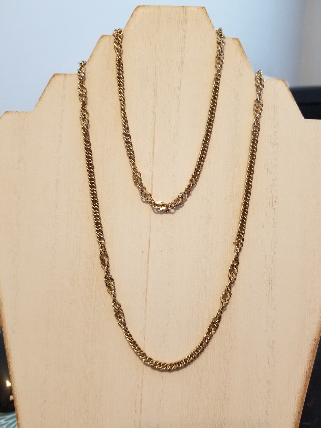 Vintage Sarah Coventry Goldtone Twisted Link Cadena Caravan Collar ...